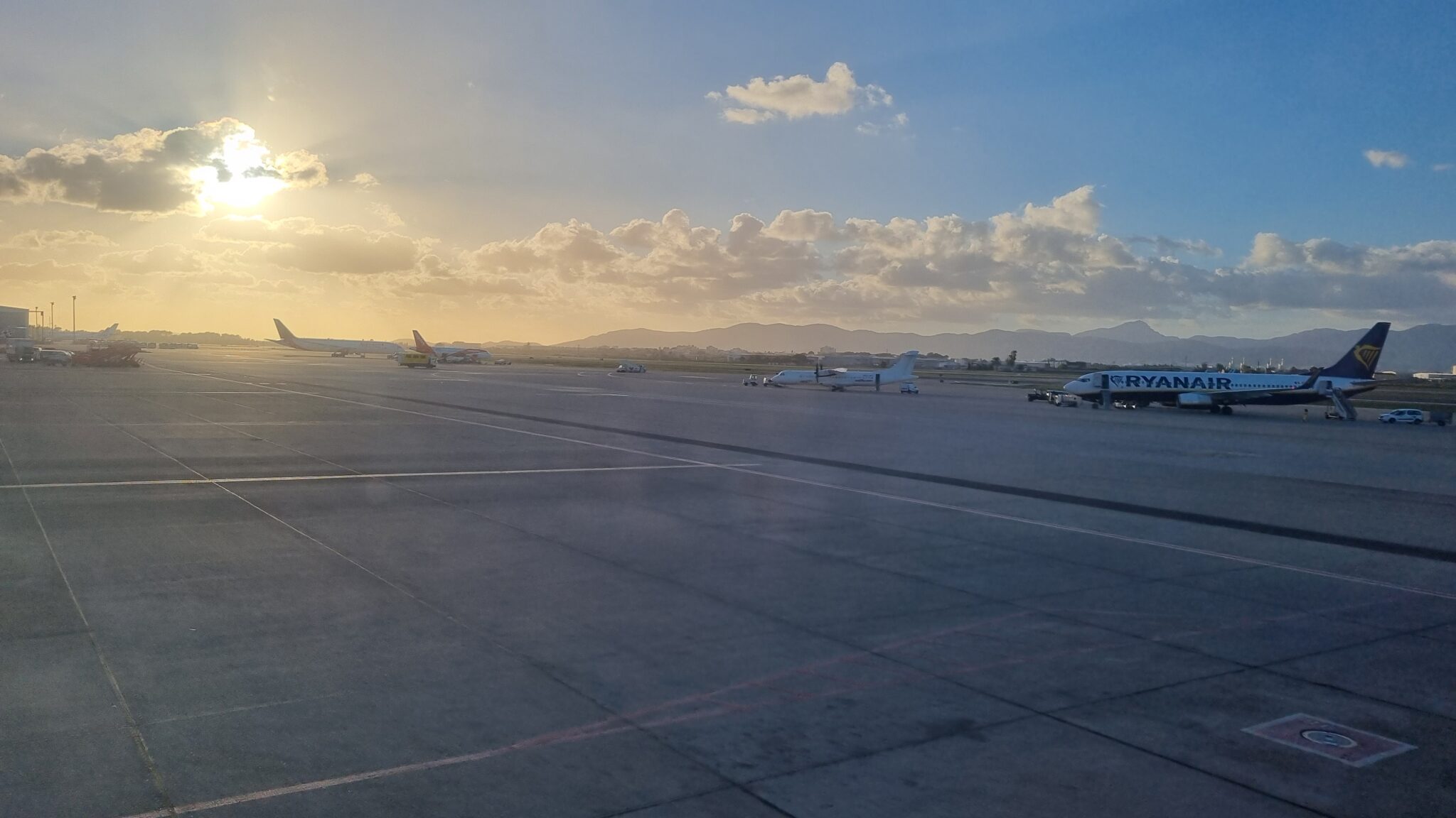 Alicante Airport - ALC International Airport: Arrivals & Departures